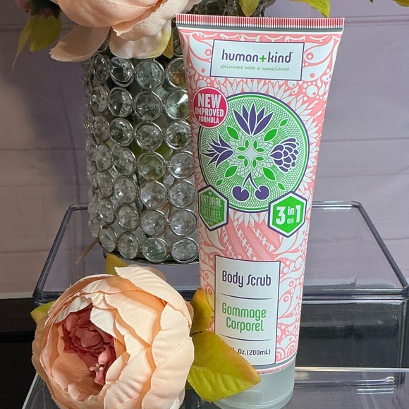 Humankind | Bath & Body | Humankind 3in Body Scrub With Pink And Green ...